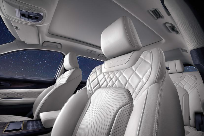 Exeed VX: Features, Specifications, Colours, and Price